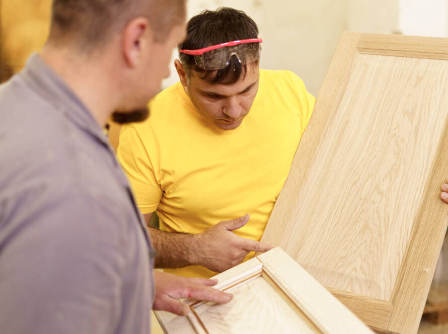 7 Smart Moves to Choose the Best Kitchen Cabinet Paint